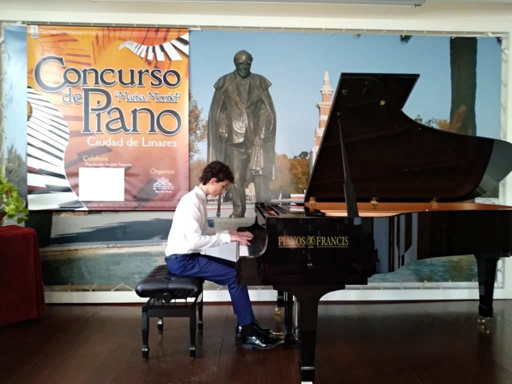 Iván Carpintero Vivar – Pianista